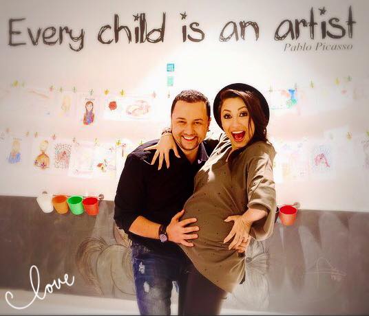 EXCLUSIV: Andra a anunţat la Deşteptarea viitorul nume al fetiţei ei ...