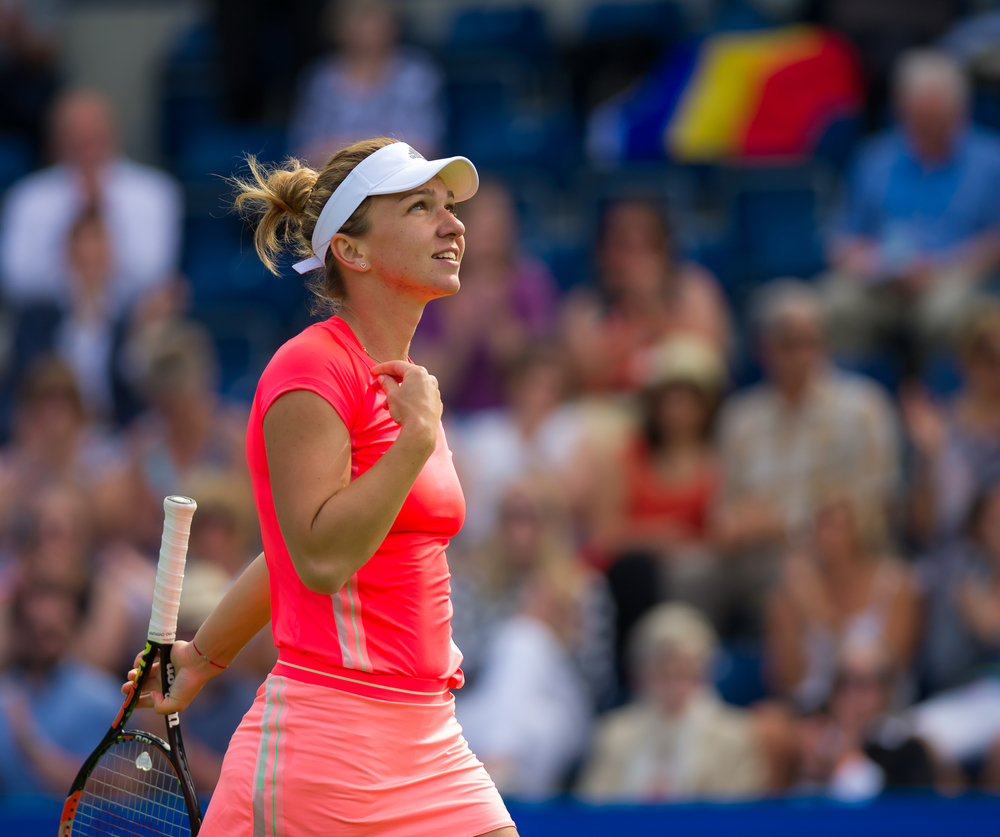 Simona Halep vs. Maria Şarapova, acum la Singapore : Europa FM