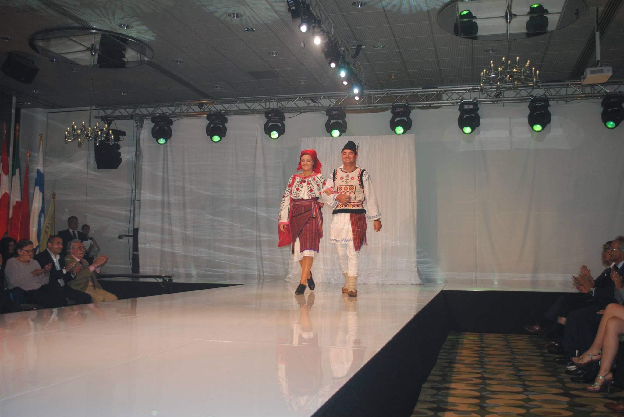 Personalitatea zilei – Un croitor român care face costume pentru vedete ...