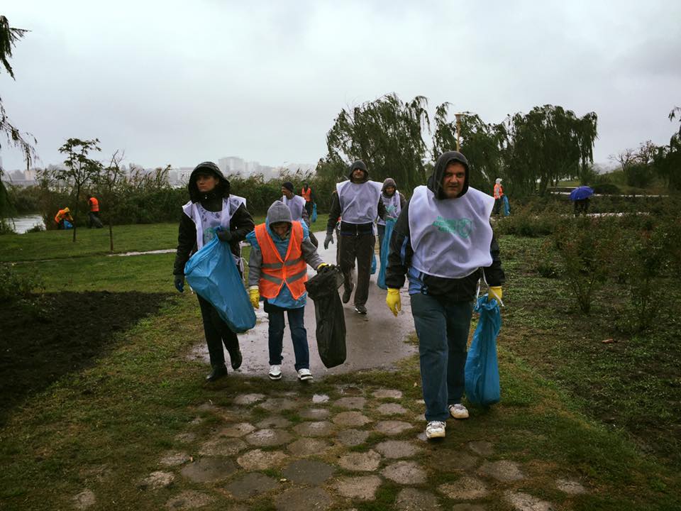 Personalitatea zilei – Victor Maxim, voluntar de profesie : Europa FM
