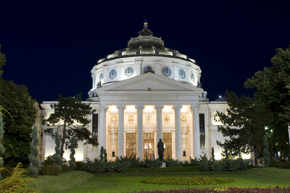 Muzicieni de excepție pe scena Ateneului Român, la Concertul Regal ...