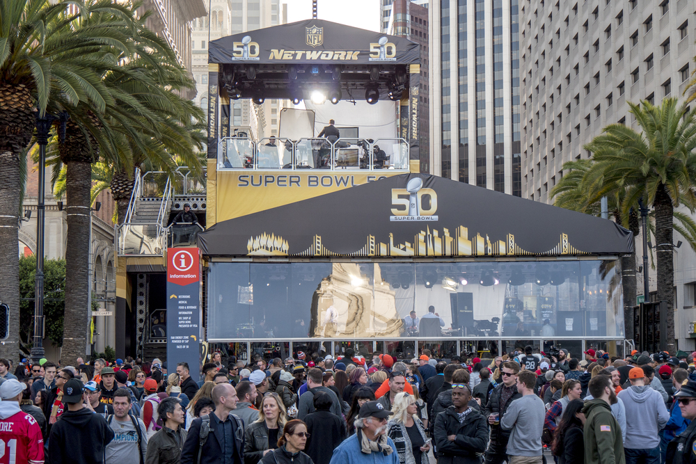 Super Bowl 2016 în cifre- GALERIE FOTO : Europa FM