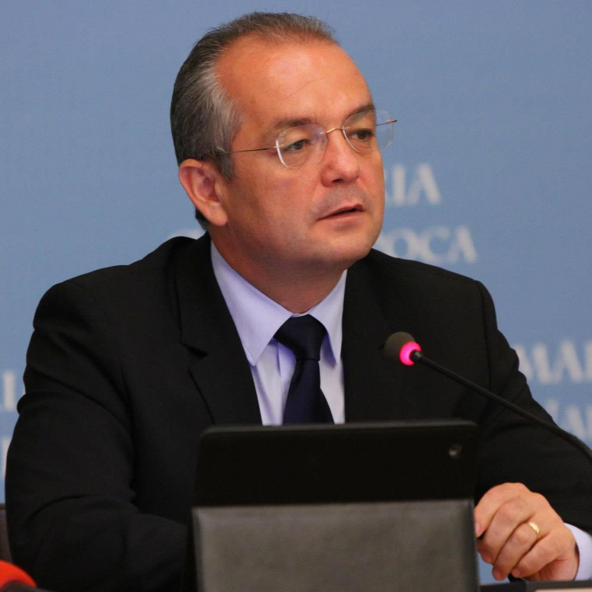 Emil Boc, audiat la DIICOT în dosarul Lucan : Europa FM