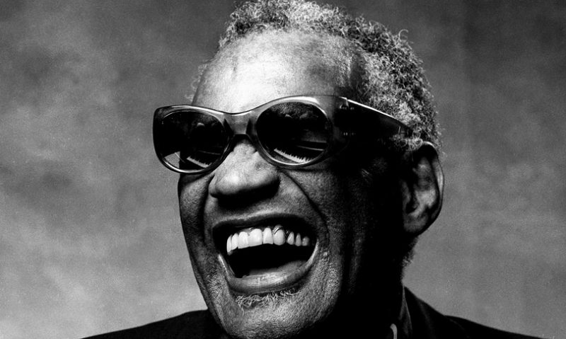 IN MEMORIAM Ray Charles (1930 – 2004) : Europa FM