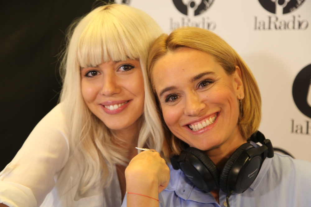 La Radio cu Andreea Esca şi Sore la Half is Free, în imagini – GALERIE ... La Radio cu Andreea Esca şi Sore la Half is Free, în imagini – GALERIE ...