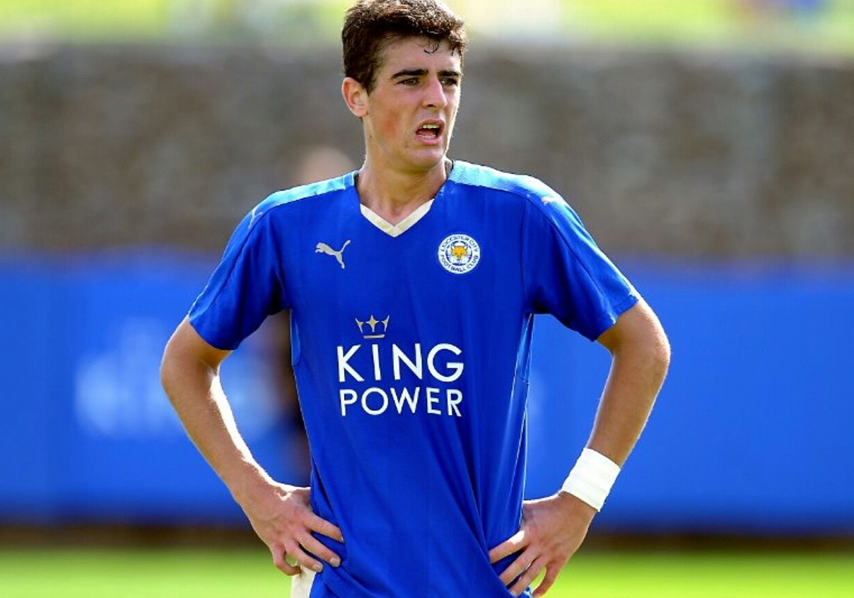 Alex Paşcanu, jucătorul anului la Academia lui Leicester City : Europa FM