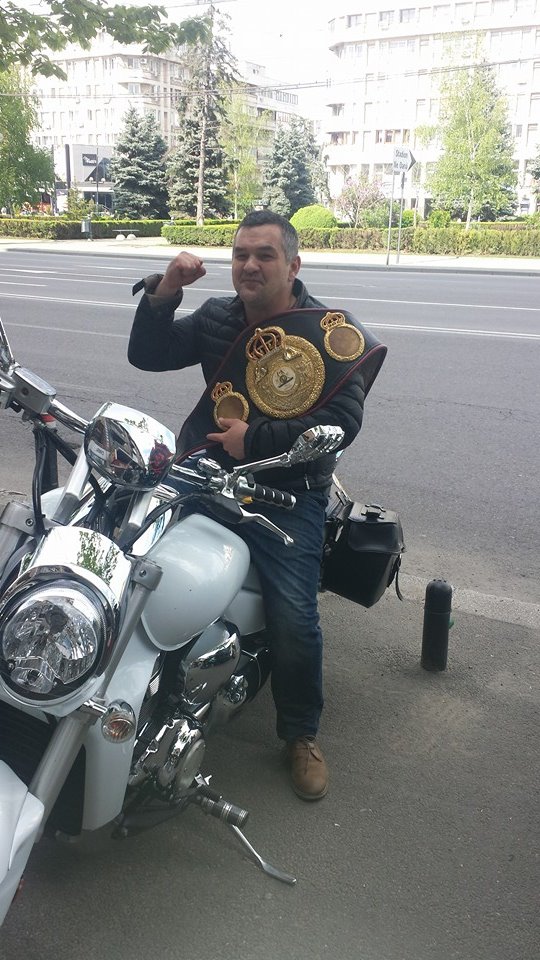 Doroftei își va deschide o sală de box : Europa FM