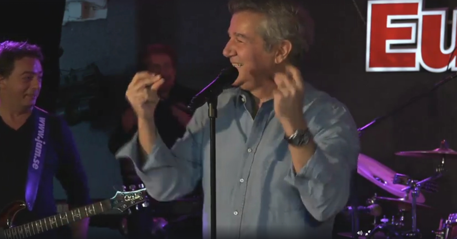 Holograf primeşte dublu disc de platină – VIDEO : Europa FM