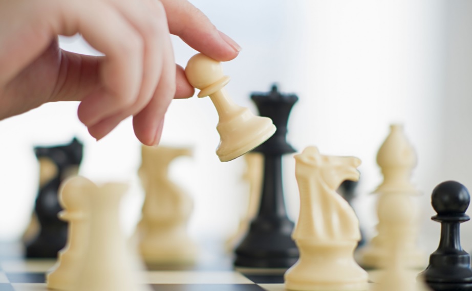 România găzduieşte primul Campionat Mondial de şah pentru nevăzători ...