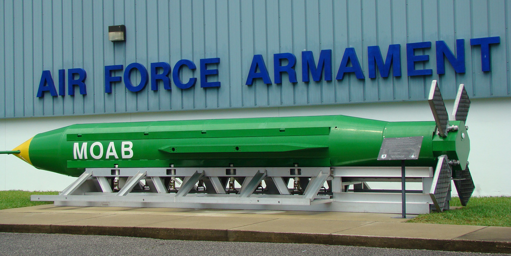 MOAB – The Mother of All Bombs, lansată în Afganistan : Europa FM