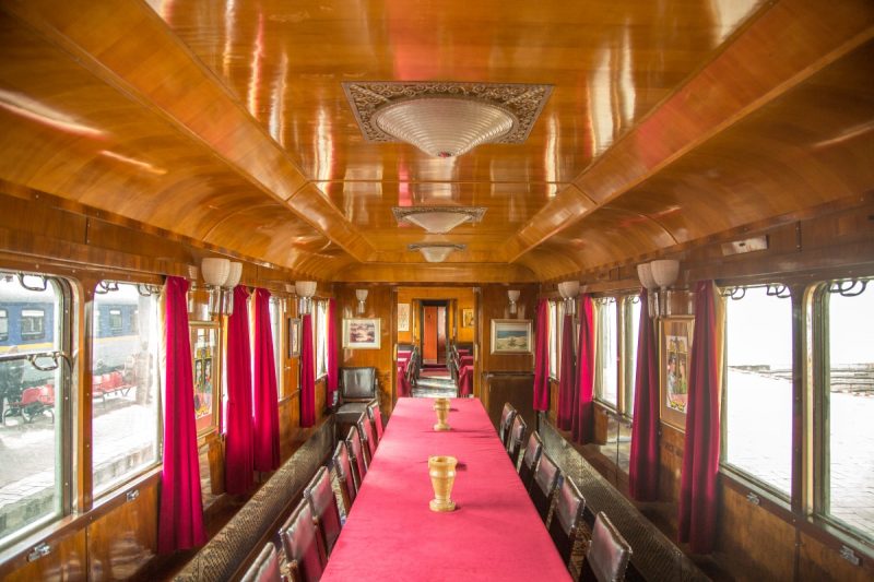 Cum arată în interior Trenul Regal – GALERIE FOTO : Europa FM