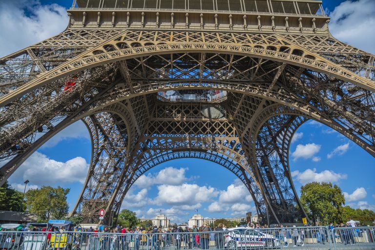 Turnul Eiffel la 128 de ani de la inaugurarea oficială – GALERIE FOTO ...