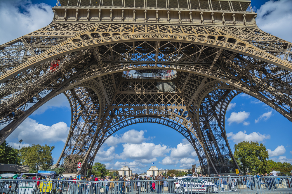 Turnul Eiffel, unul dintre simbolurile Franţei – GALERIE FOTO : Europa FM
