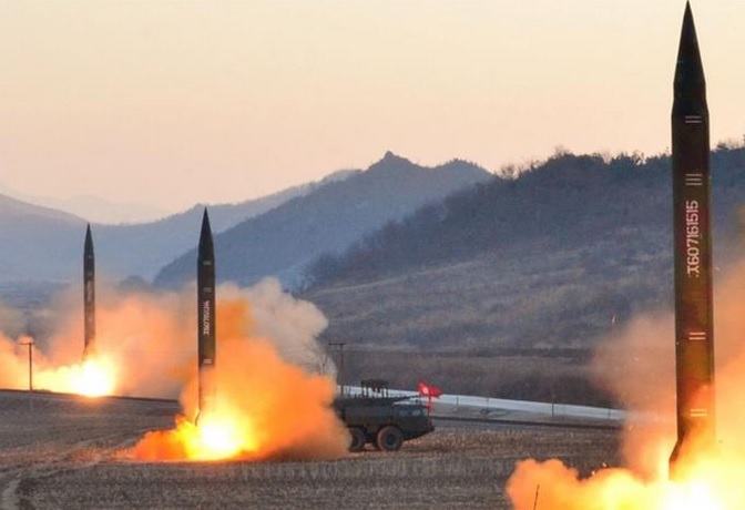 Regimul de la Phenian continuă testele balistice