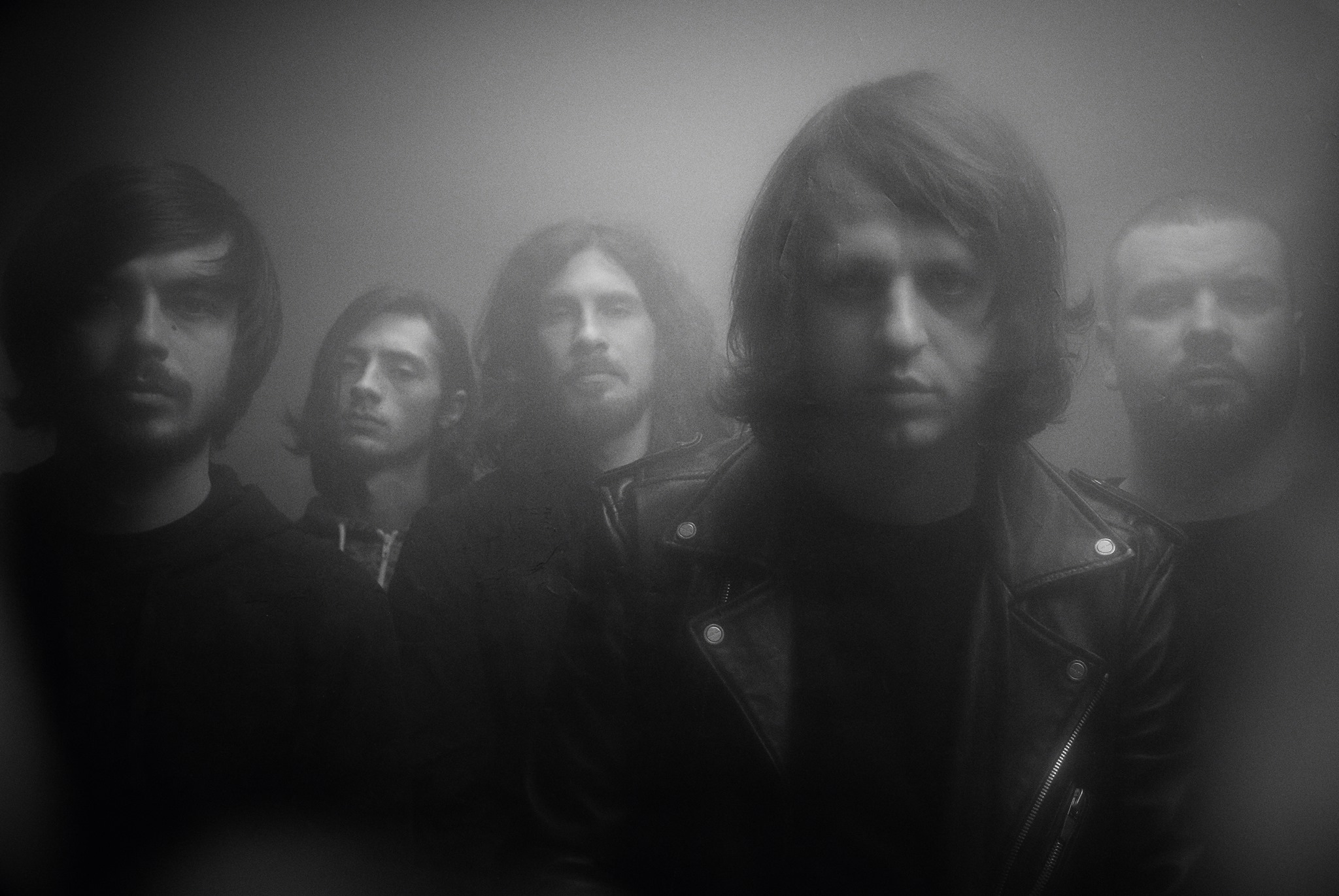 Best Romanian Alternative Rock Band cântă la Europa FM Live pe Plajă ...