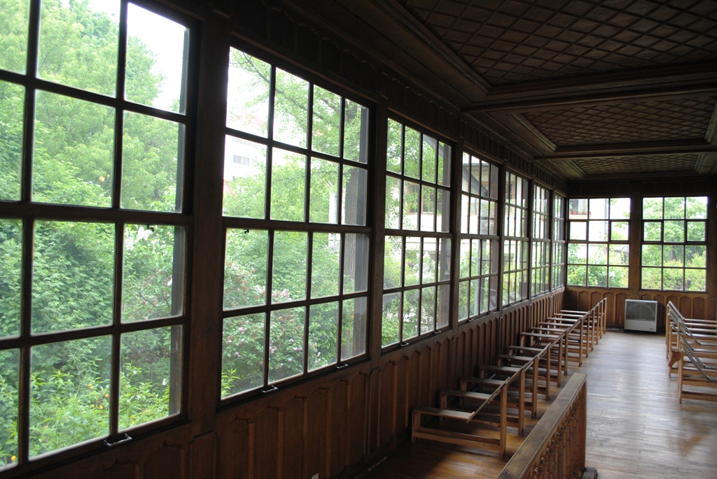 Casa Melik, cea mai veche casă din Bucureşti – GALERIE FOTO : Europa FM