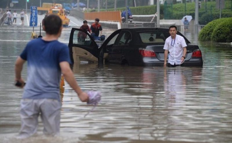 Metropola Shanghai, inundată de ploile musonice : Europa FM