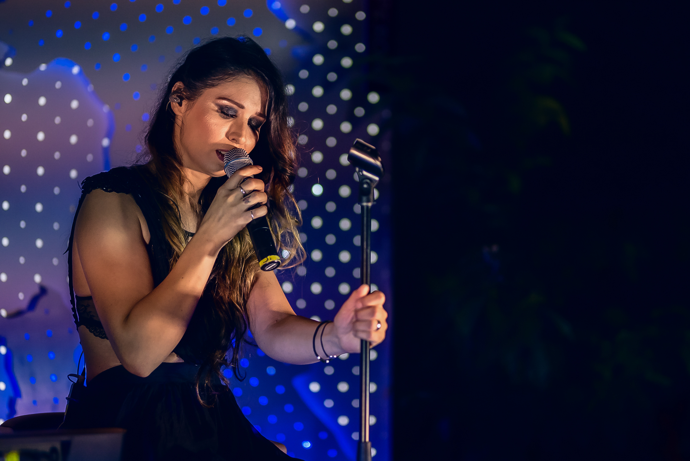Cristina Bălan lansează single-ul şi videoclipul “Sertar cu amintiri ...