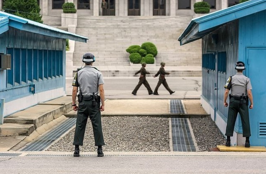 Peninsula Coreea: Sudul și Nordul au convenit să restabilească liniile ...