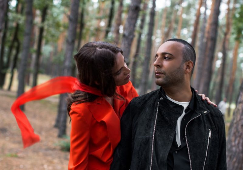 “Dooset Daram”, noua colaborare Arash & Helena | VIDEO : Europa FM