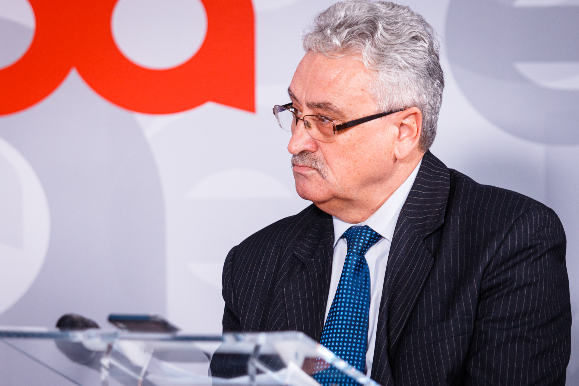 Sindicatele din Educație anunță blocarea anului școlar. Simion Hăncescu ...