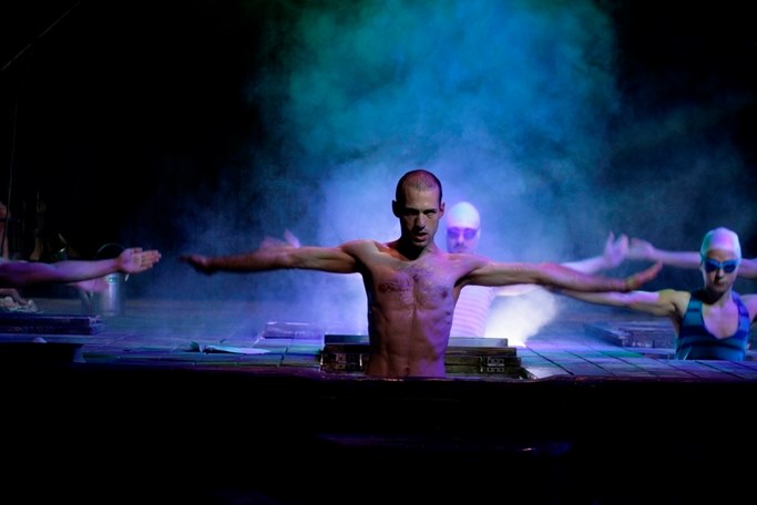 “Furtuna” lui Shakespeare deschide seria spectacolelor transmise online ...