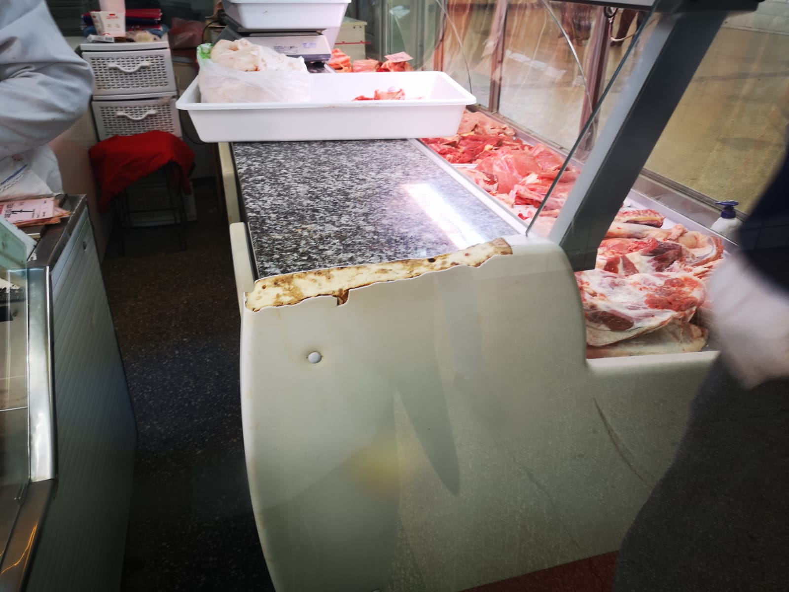 CRAIOVA: Piețe închise de inspectorii ANPC | FOTO & VIDEO : Europa FM