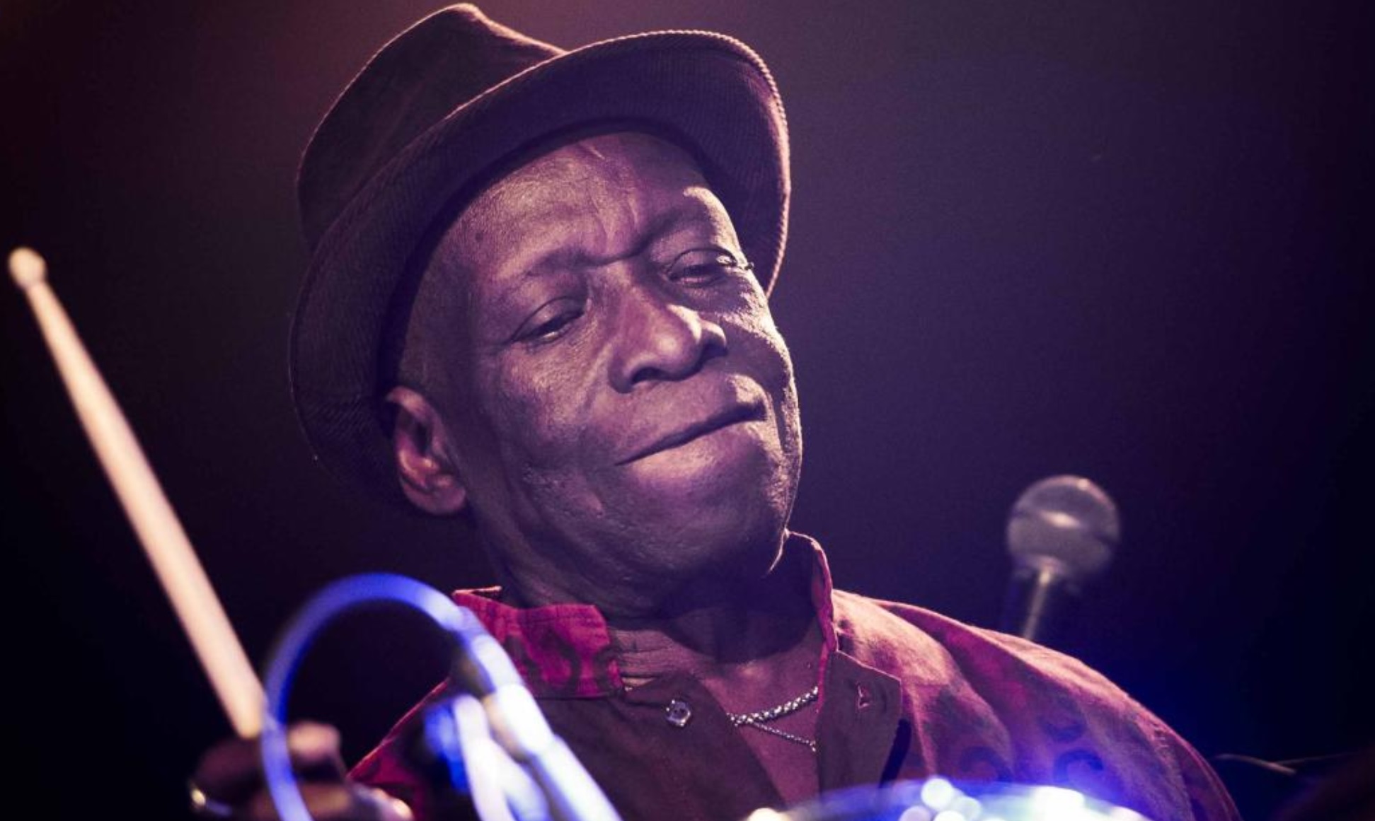 A murit Tony Allen, unul dintre marii toboșari ai lumii | VIDEO : Europa FM