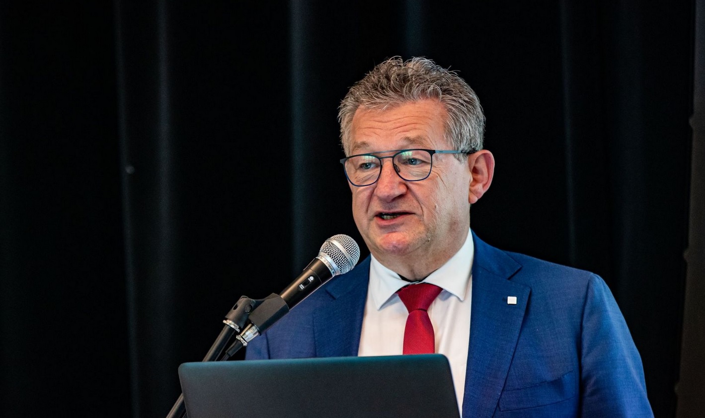 BELGIA: Primarul din Bruges, înjunghiat în plină stradă : Europa FM