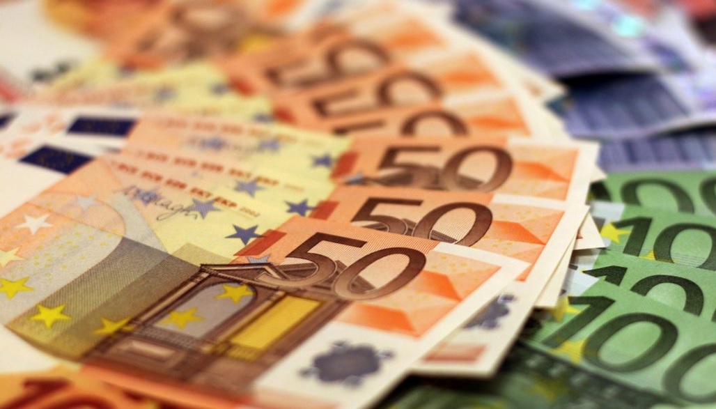 Moneda euro, la a 20-a aniversare : Europa FM