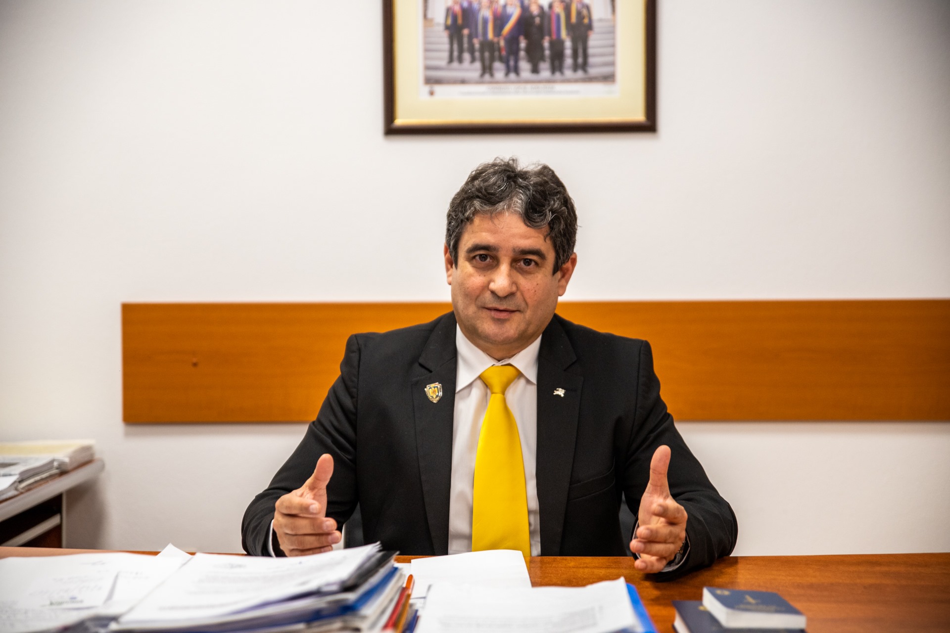 Prima Oară Primar: Gabriel Pleșa, edilul ales al orașului Alba Iulia ...