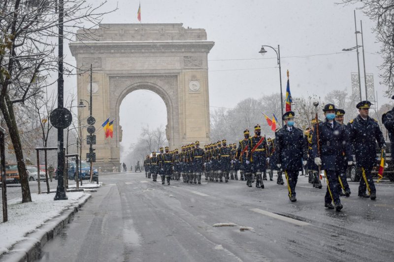 Imagini de la repetițiile din Piața Arcul de Triumf pentru parada de 1 Decembrie | GALERIE FOTO ...