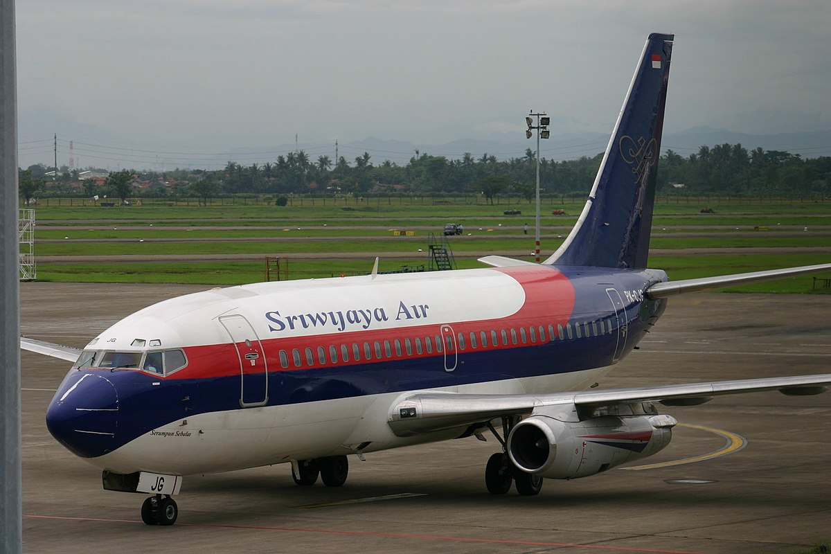 Un avion de pasageri a fost dat dispărut în Indonezia : Europa FM