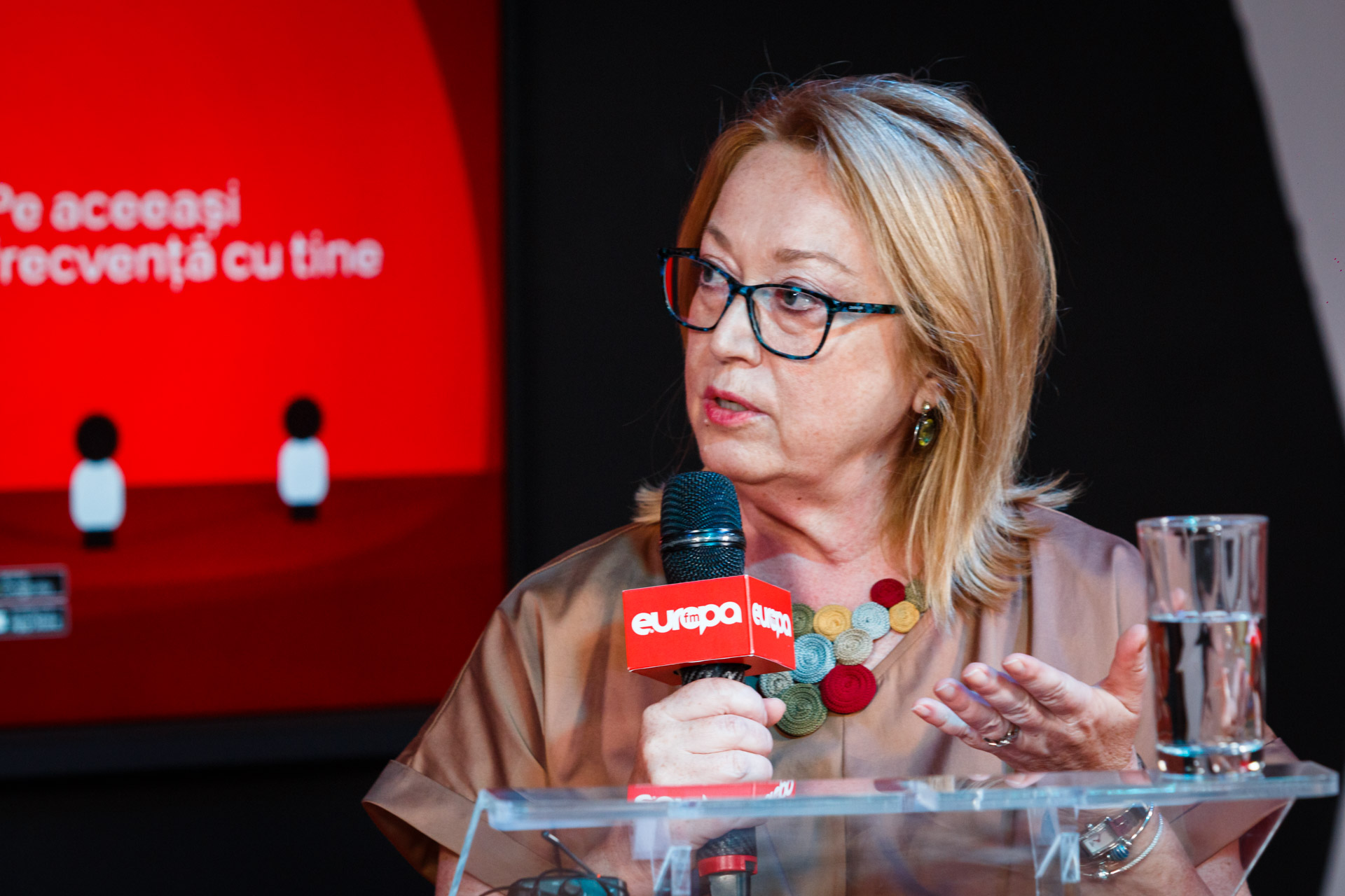 Deșteptarea României: Gabriela Alexandrescu, președintele executiv ...