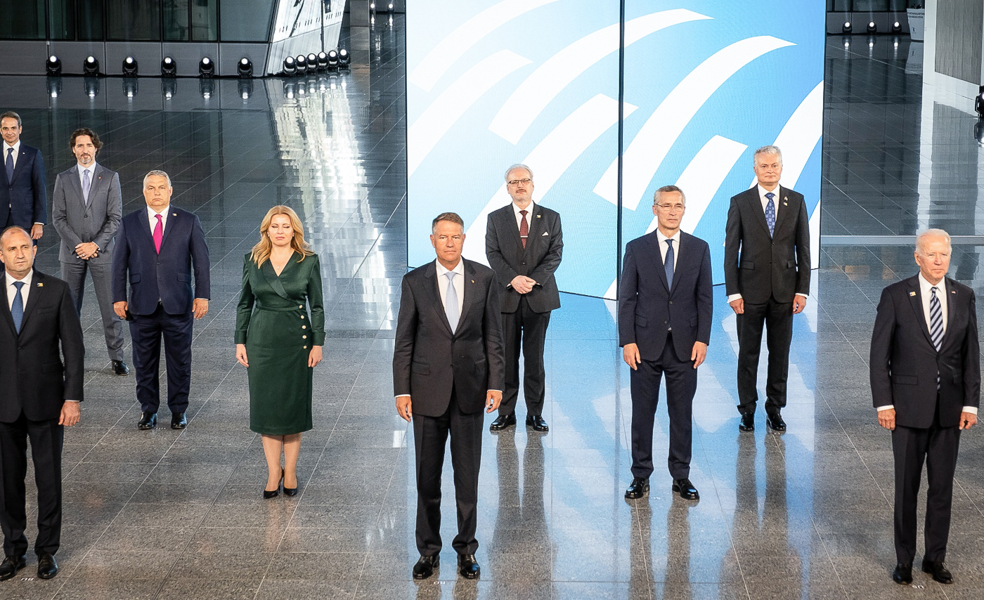 Summitul NATO a început la Bruxelles pentru a se stabili cum se ...