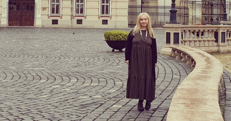 Recomandat de Europa FM | Corina Ozon: reeditările seriilor polițiste ...