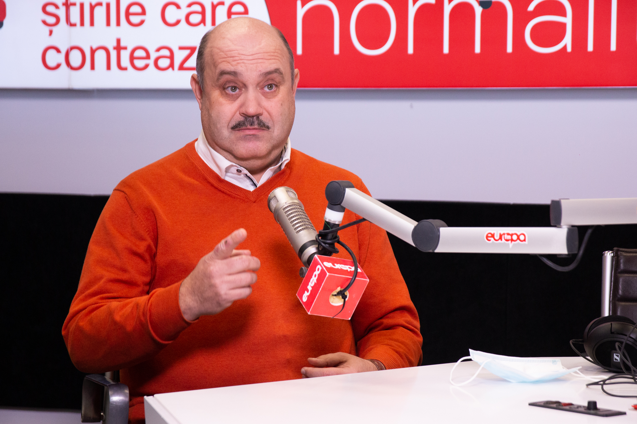 Doru Dima: Angajații ar trebui să accepte o scădere salarială și ar ...