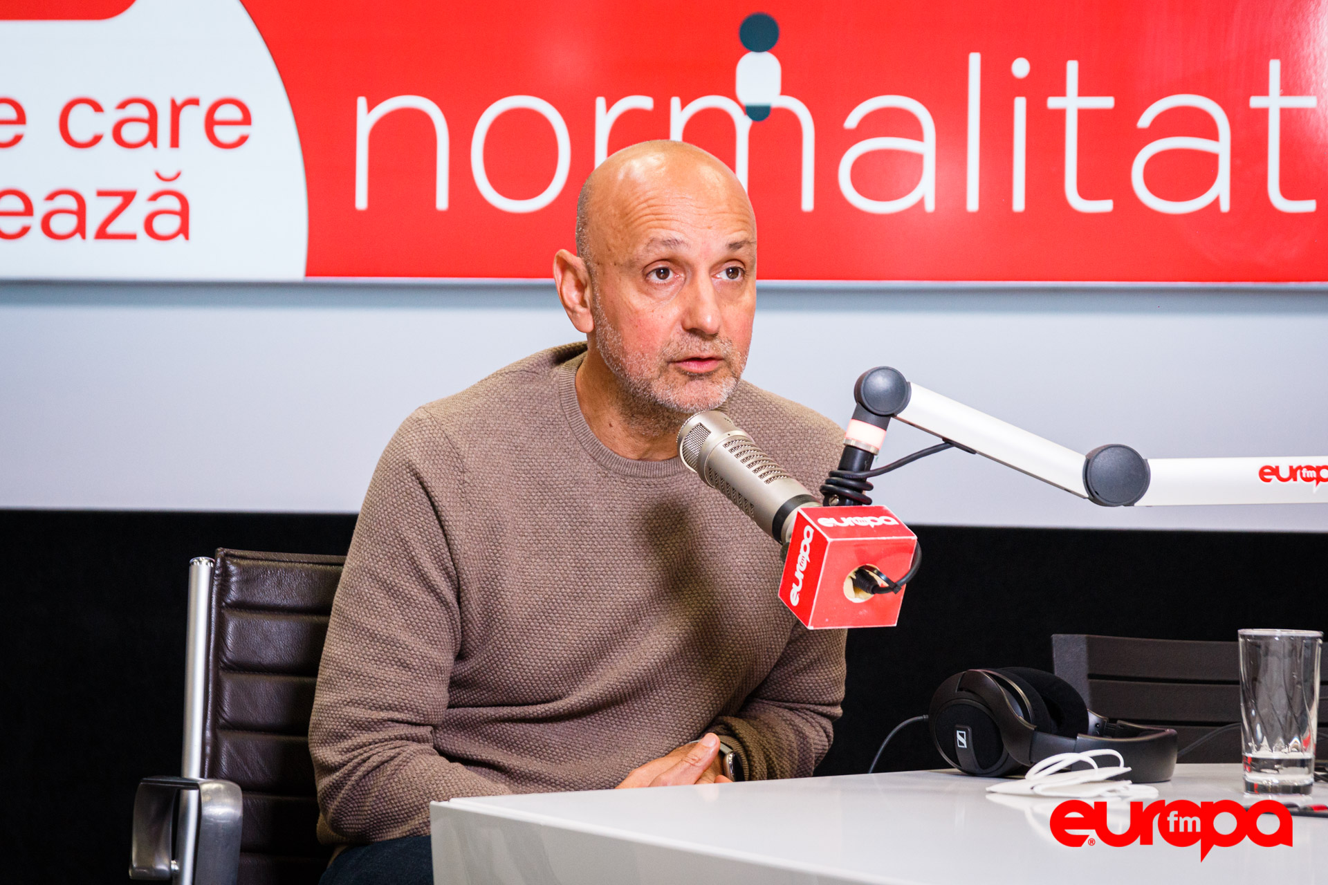 Valeriu Nicolae: O să dăm în judecată Academia SRI, Institutul ...