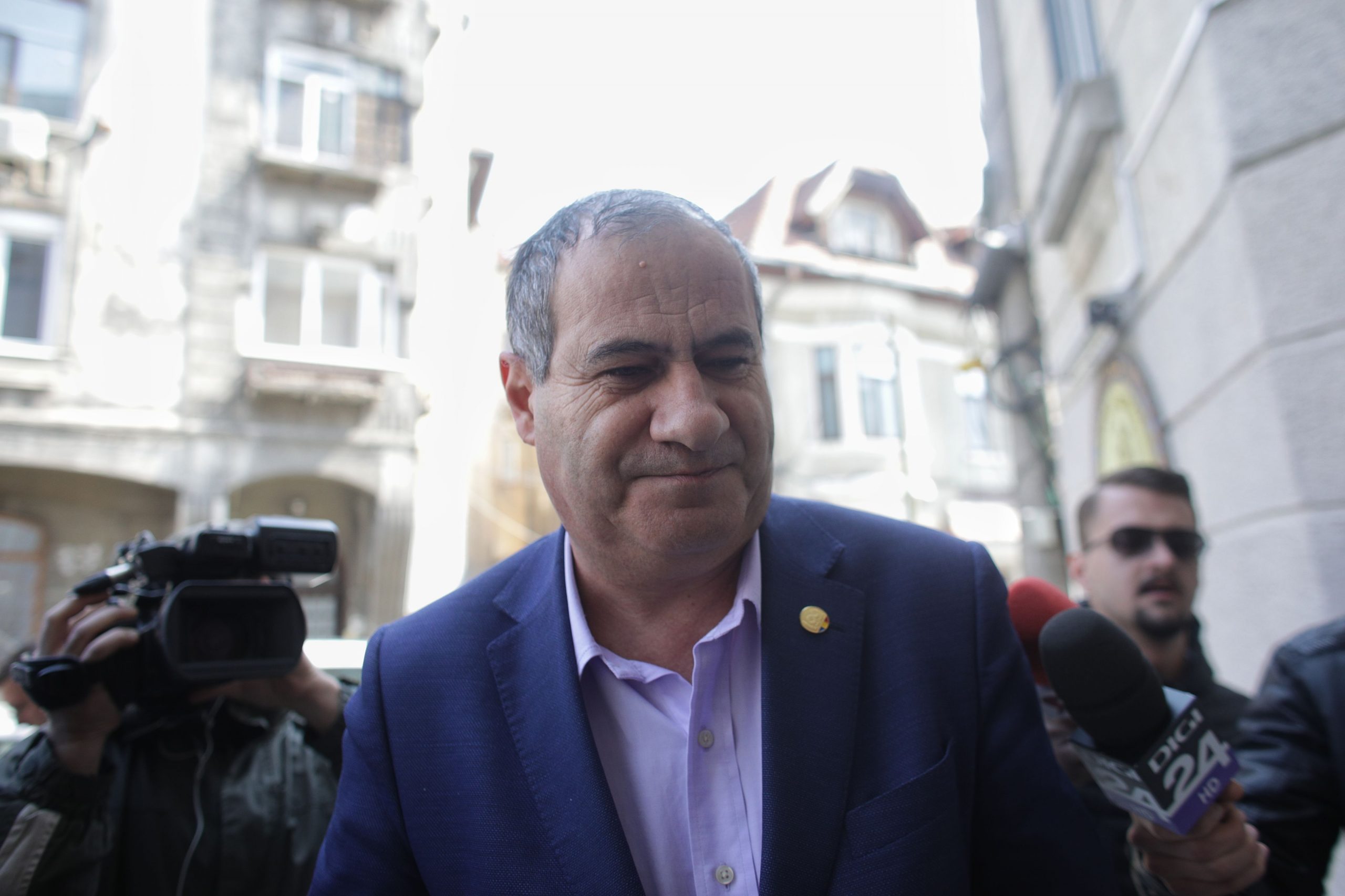 Marian Neacșu urmează să fie numit, marți, în funcția de secretar ...