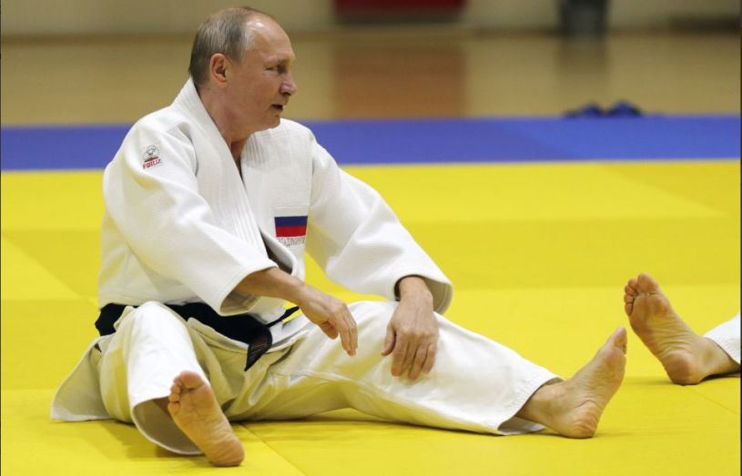 Putin, suspendat din funcția de președinte onorific și ambasador al ...