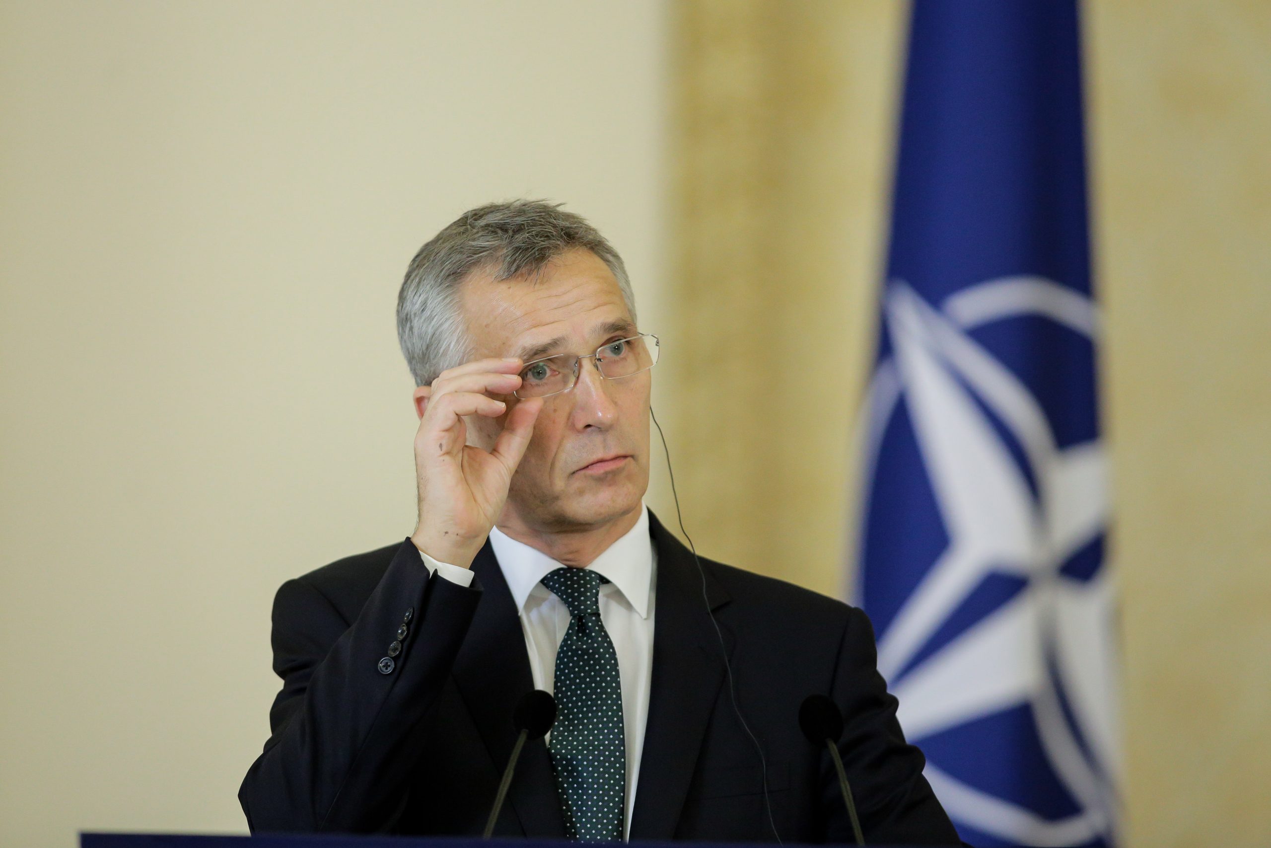 Jens Stoltenberg, secretarul general al NATO, suferă de zona Zoster. Și ...