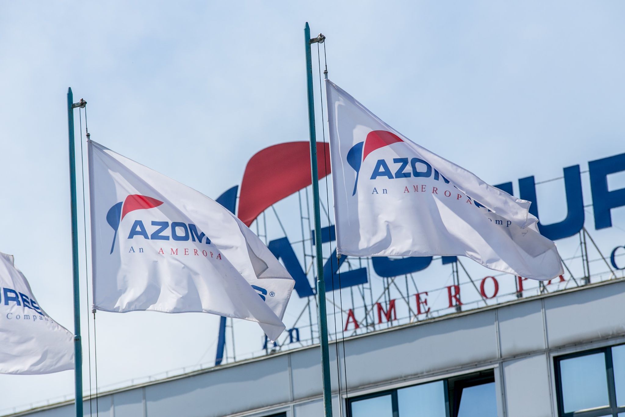 Azomureș a reluat parțial producția de îngrășăminte. AUDIO