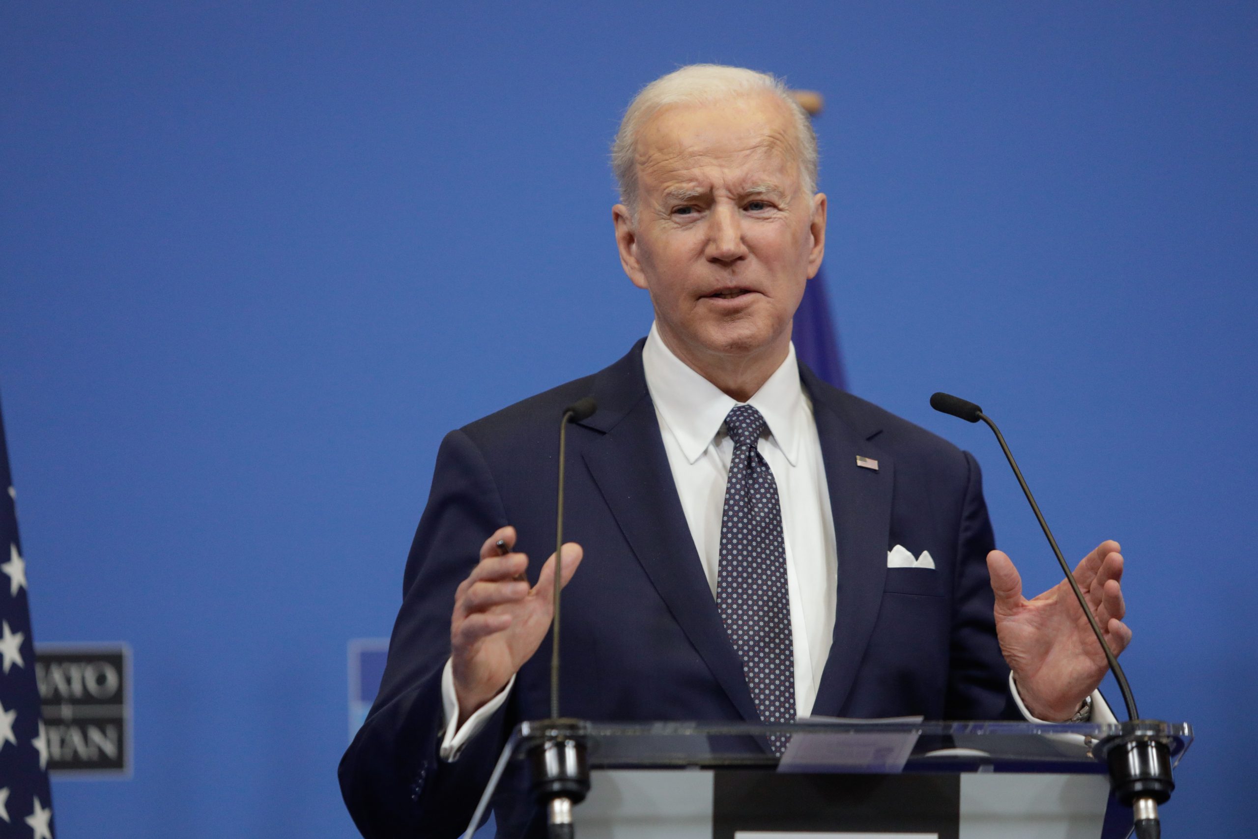 SUA: „Pandemia s-a sfârșit”, transmite Joe Biden, chiar dacă virusul ...