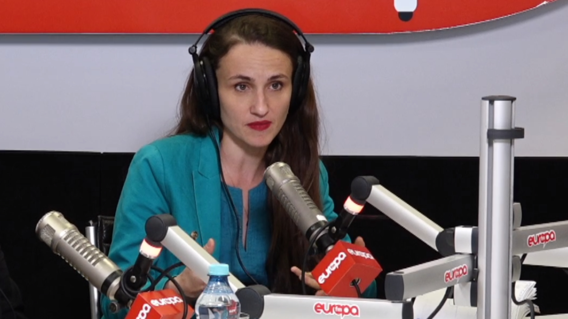 Oana Țoiu: „Nu trimitem trupe în Ucraina, nici în momentul ăsta și nici ...