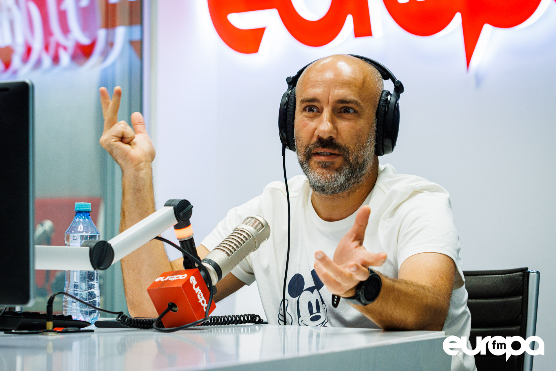 DEȘTEPTAREA: Chef Radu Dumitrescu, despre ce se întâmplă în spatele ...