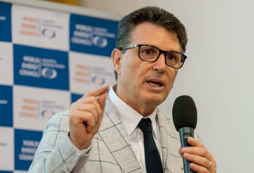 Iulian Iancu, prezentat de WikiLeaks că avea legături cu Gazprom, a ...