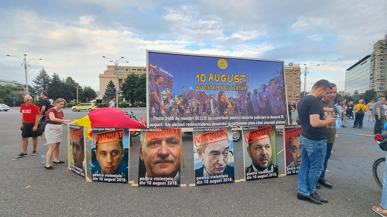 Protest în Piața Victoriei, la 4 ani de la evenimentele din 10 august ...