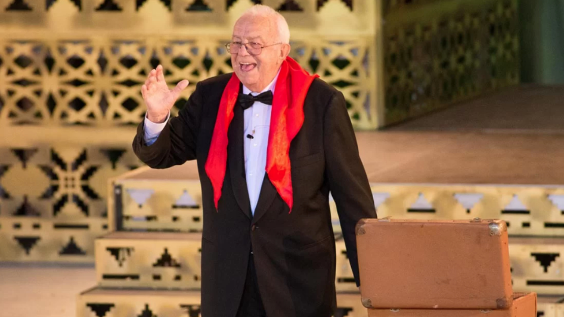 Actorul Alexandru Arșinel, omagiat de televiziunea publică : Europa FM