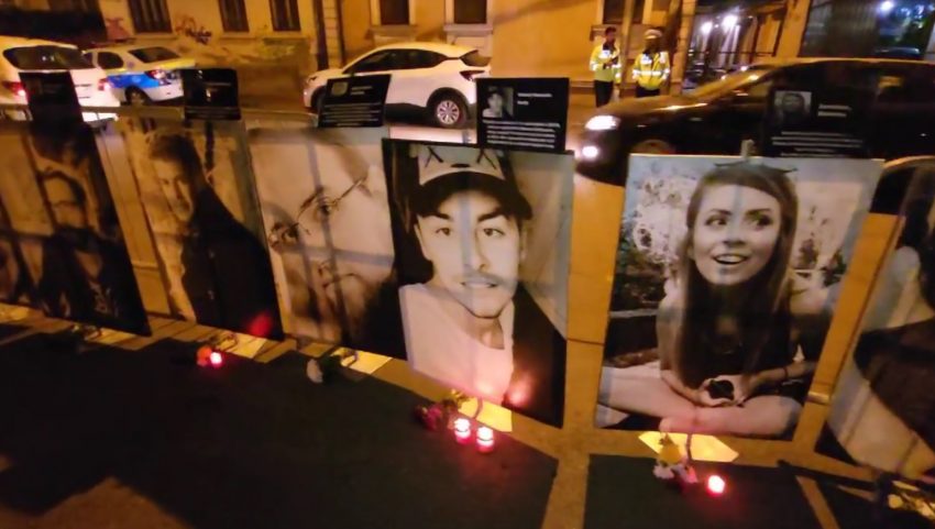 7 ani de la tragedia Colectiv: Victimele, omagiate în fața fostei ...