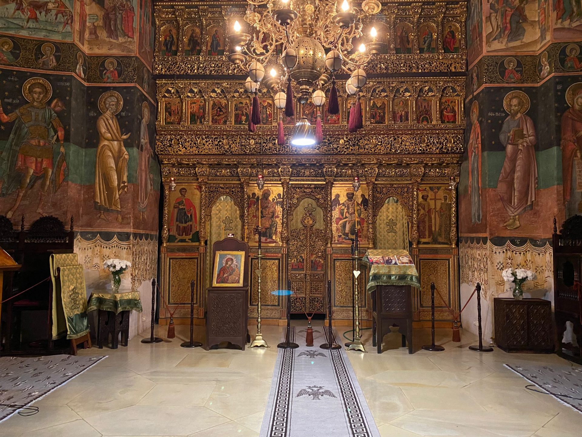 Mănăstirea Hurezi, ridicată de Constantin Brâncoveanu ca loc de ...